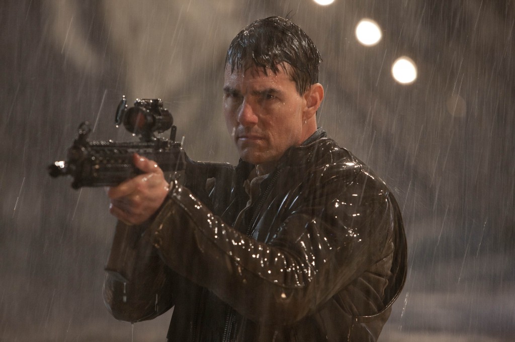 JACK REACHER Blows A Load Of Stills | CHUD.com